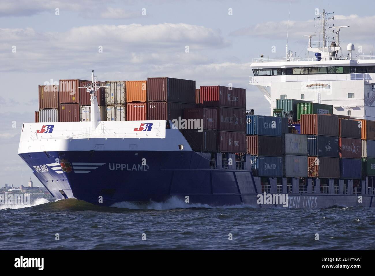 Container feeder hi-res stock photography and images - Alamy