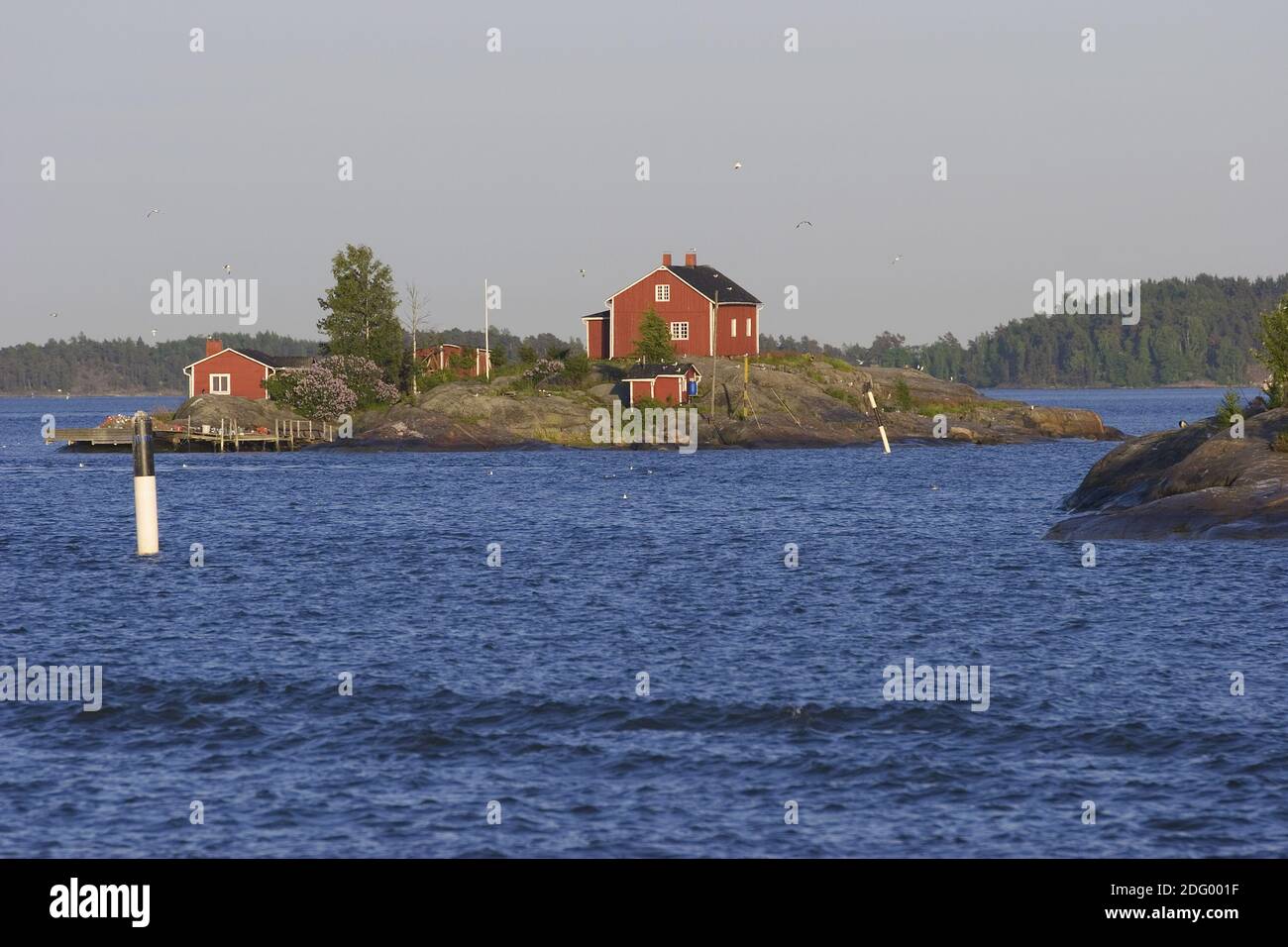 Skerry island hi-res stock photography and images - Alamy