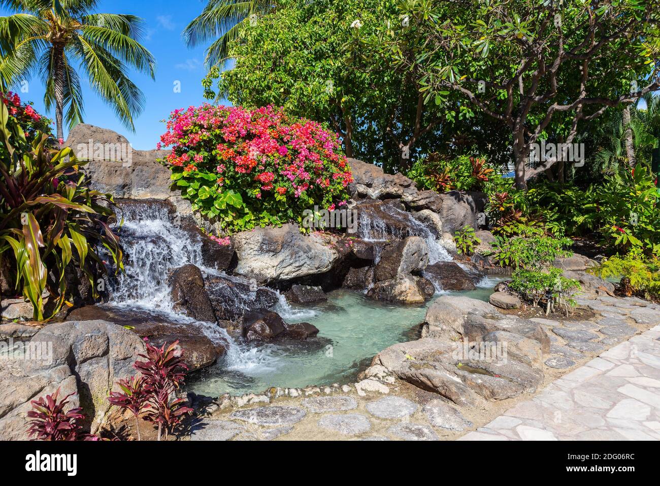 Landscaped garden in Oahu, Hawaii Stock Photo - Alamy