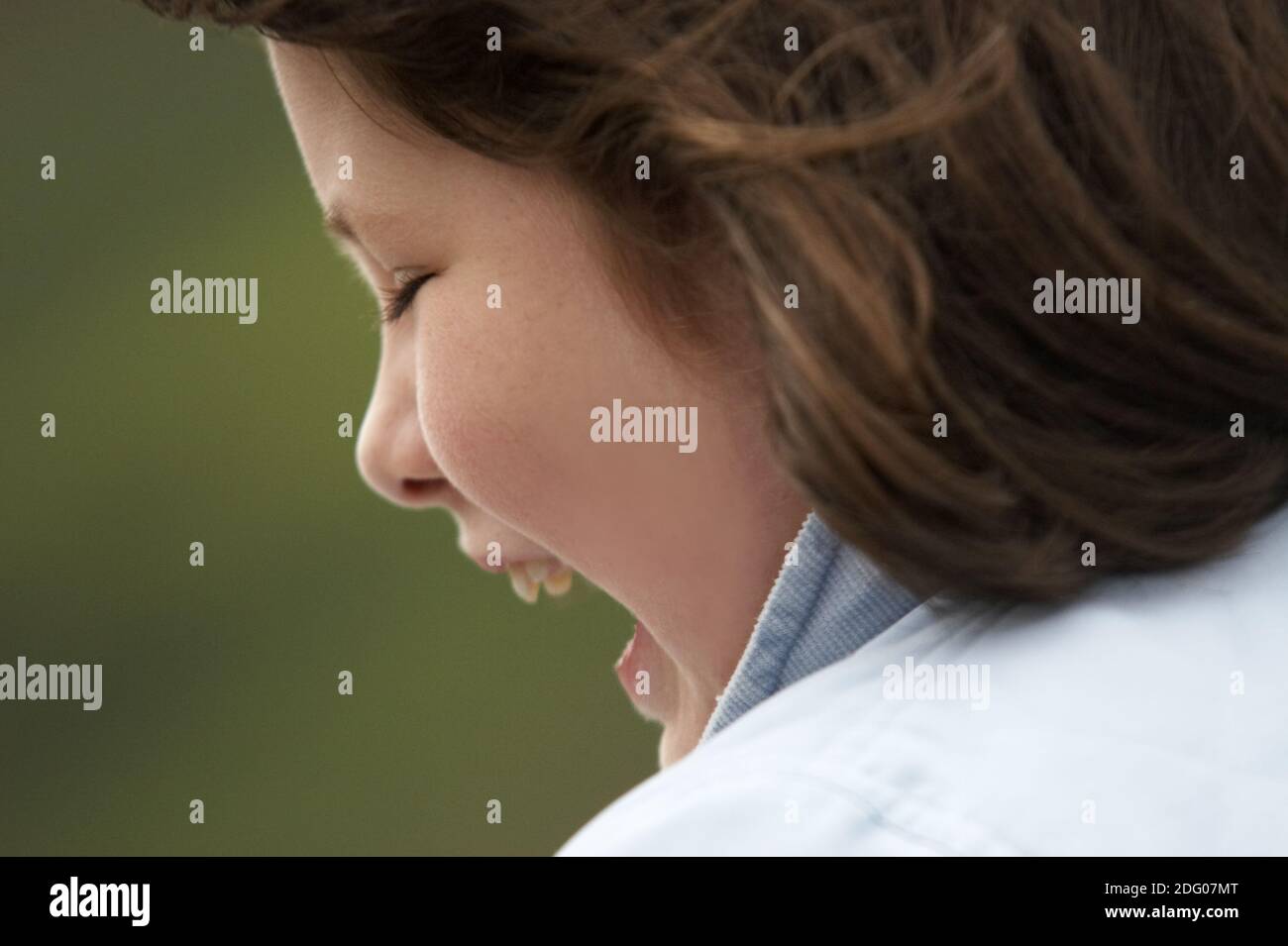 Hearty laugh hi-res stock photography and images - Alamy