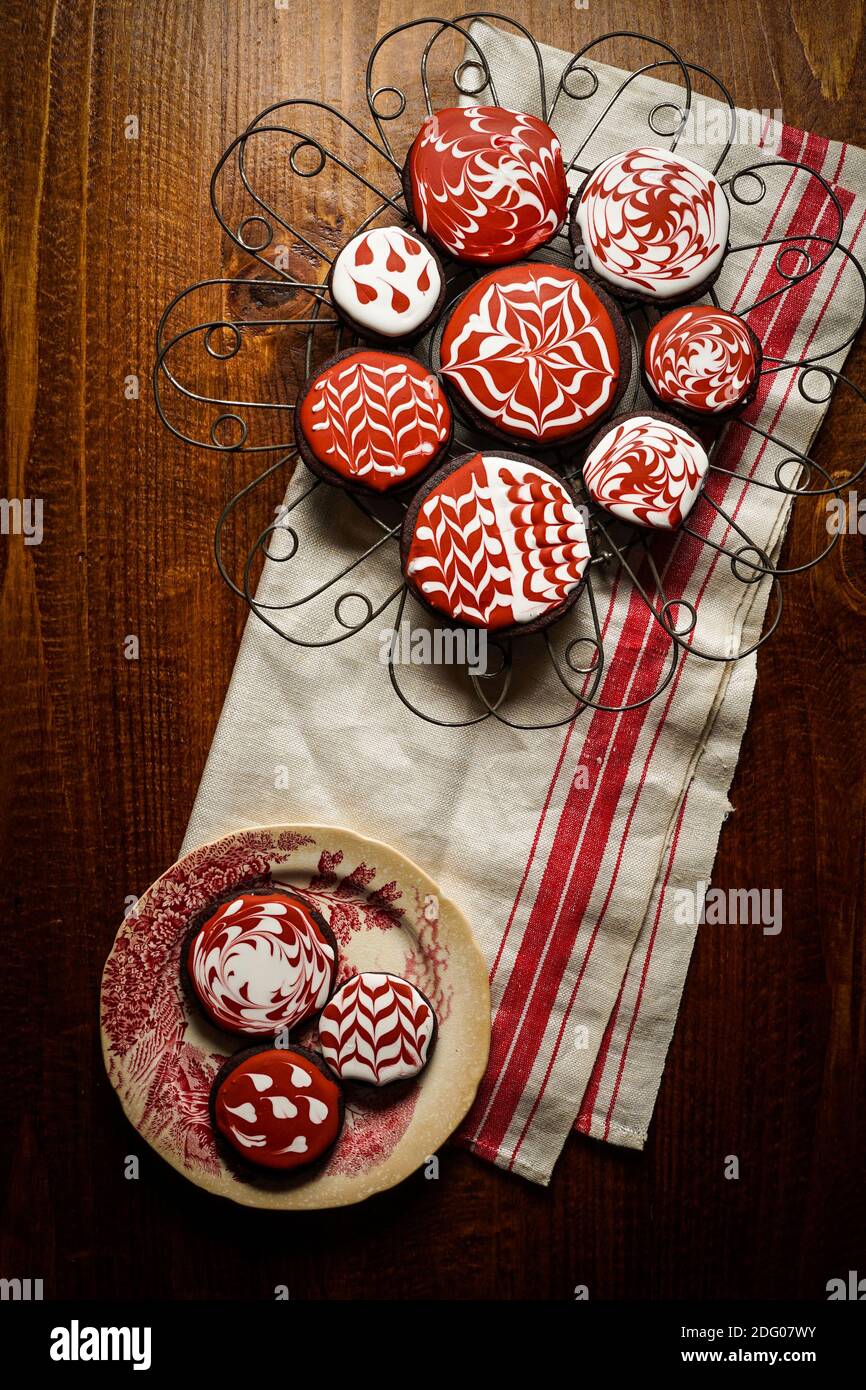 Red and White Chocolate Sugar Cookies Stock Photo - Alamy