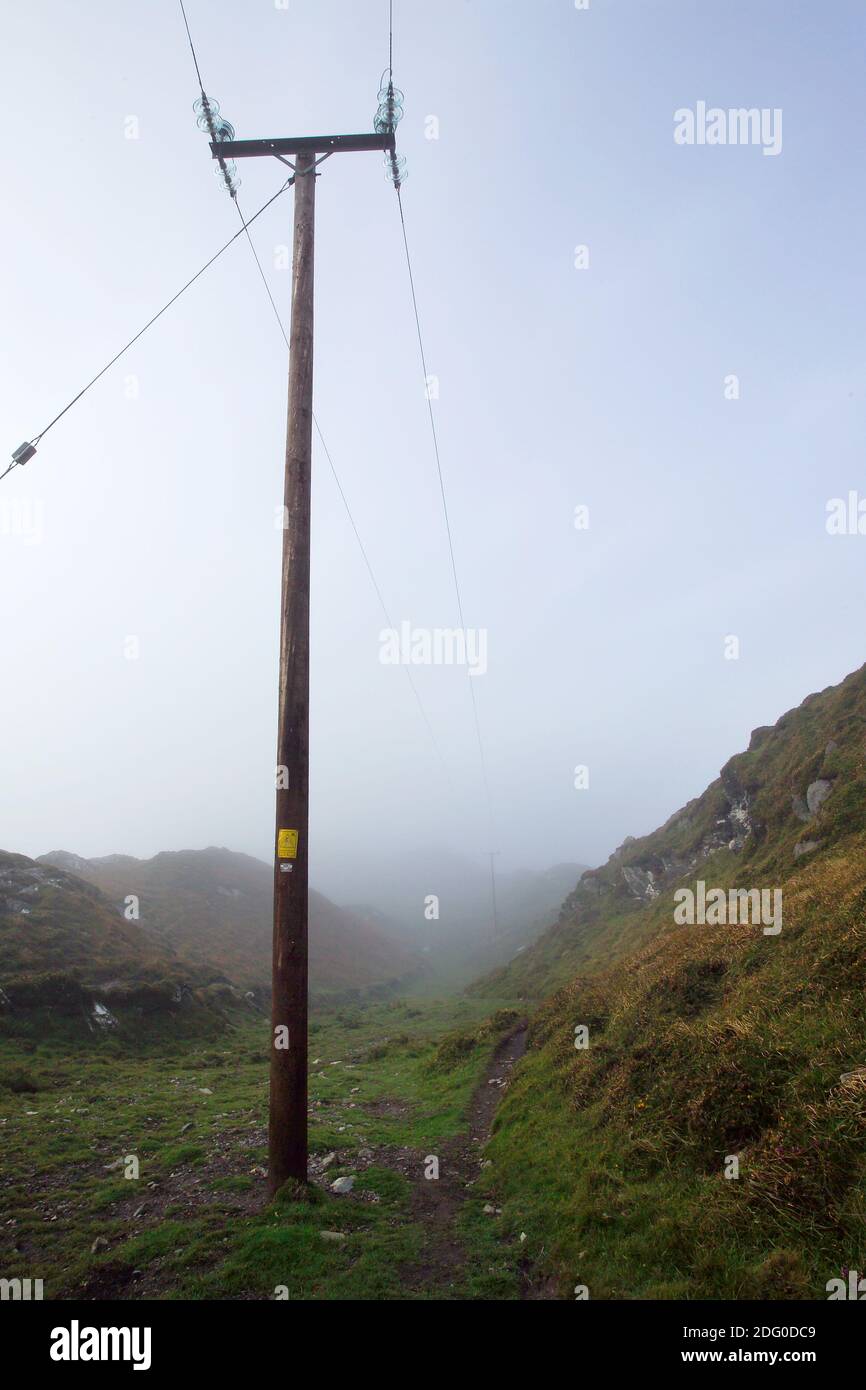 Pylon head hi-res stock photography and images - Alamy