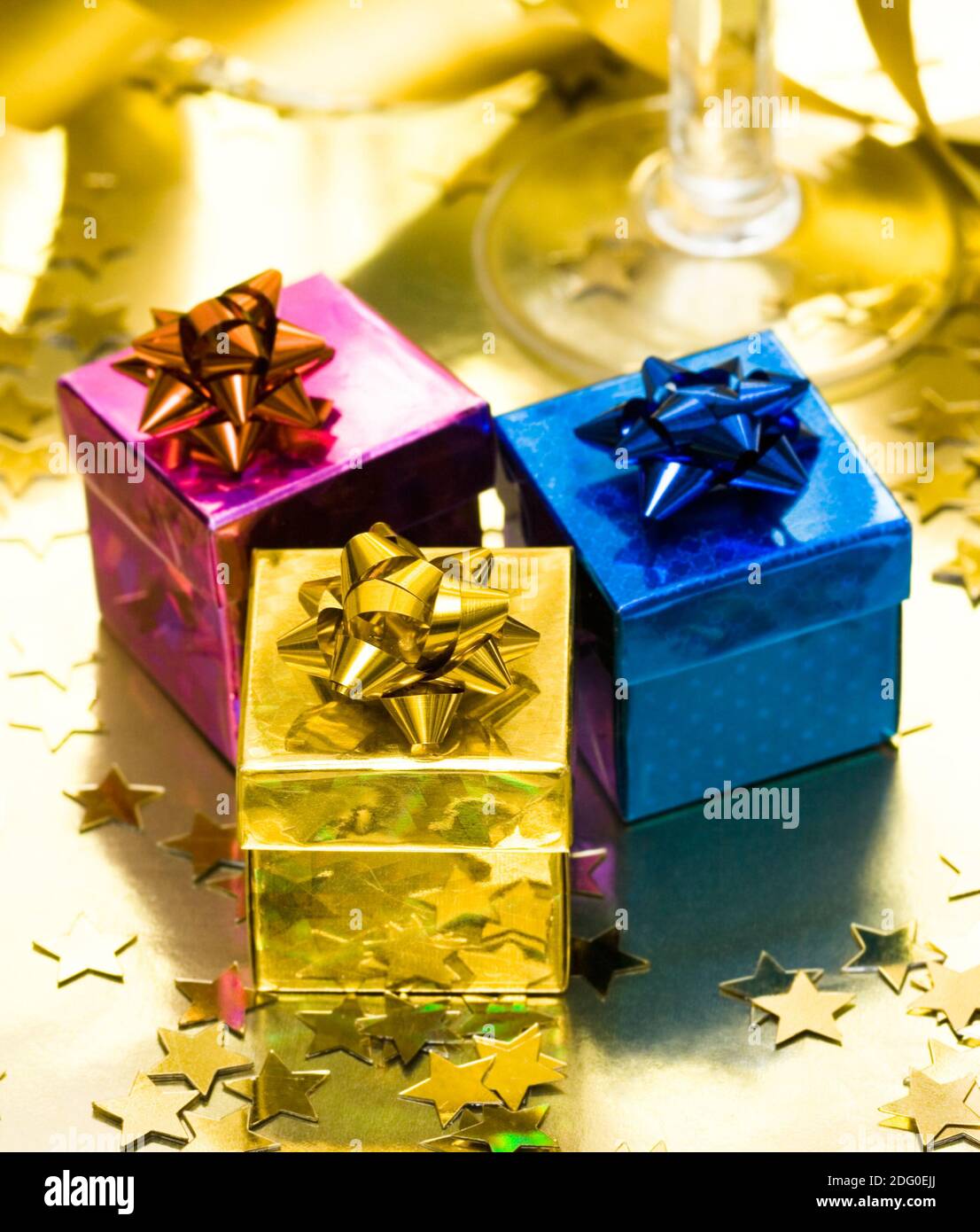 Boxes of gold hi-res stock photography and images - Alamy