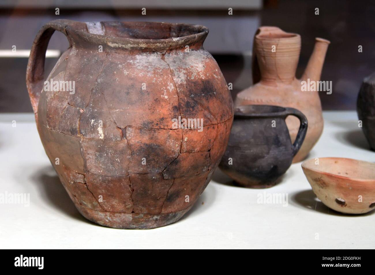 Pitcher pots hi-res stock photography and images - Alamy