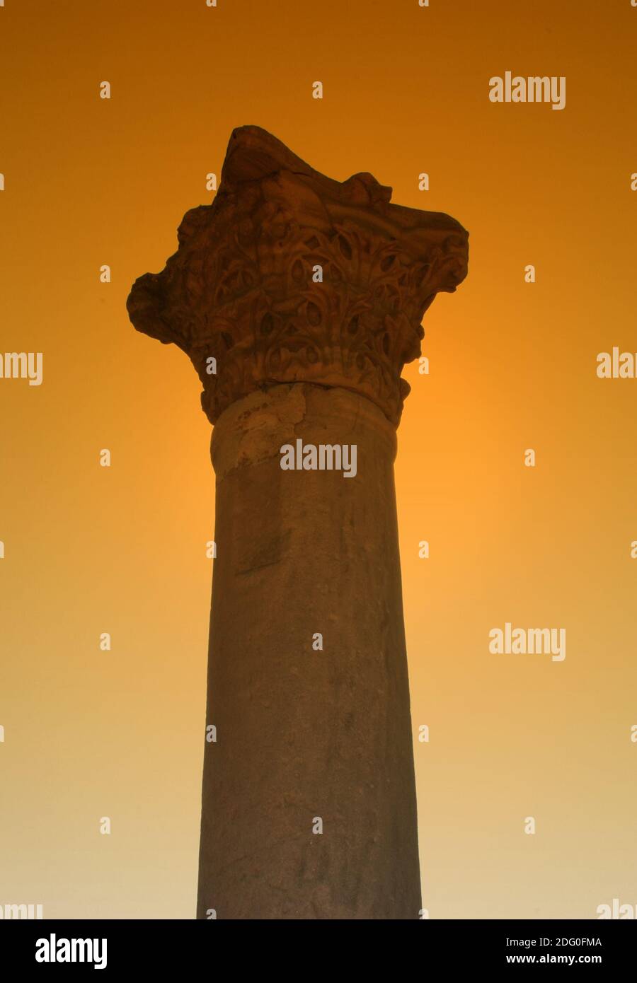 Corinthian columns of marble hi-res stock photography and images - Alamy