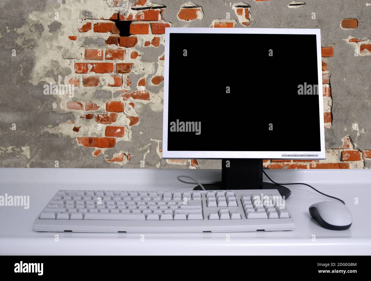 Red brick wall computer mouse hi-res stock photography and images - Alamy