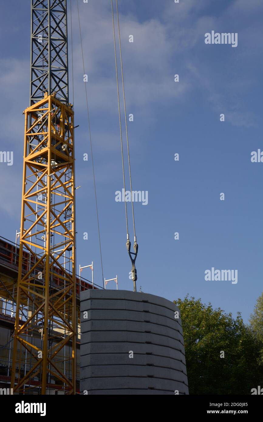 Counterweights High Resolution Stock Photography and Images - Alamy