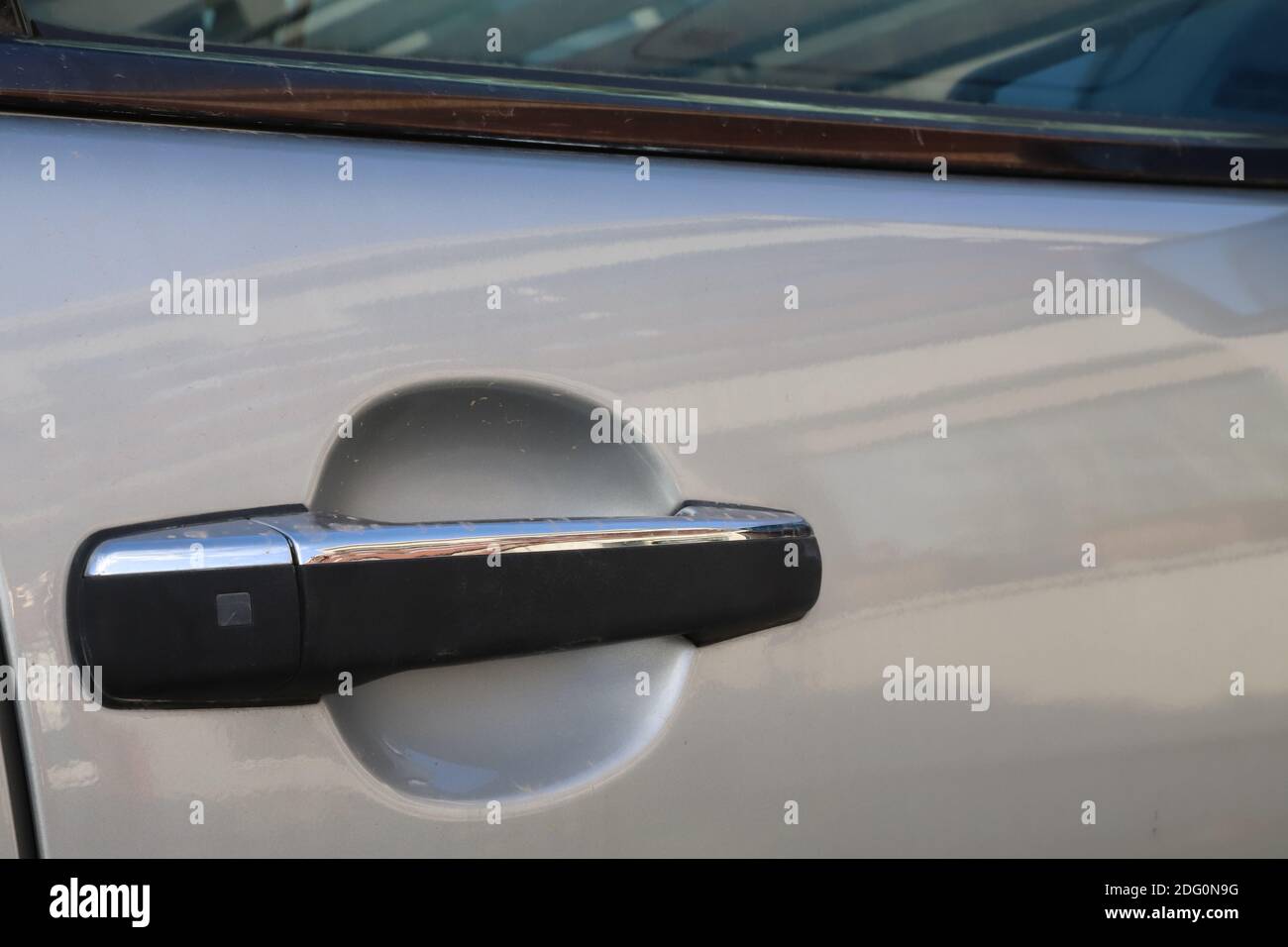 Modern automobile door hi-res stock photography and images - Alamy