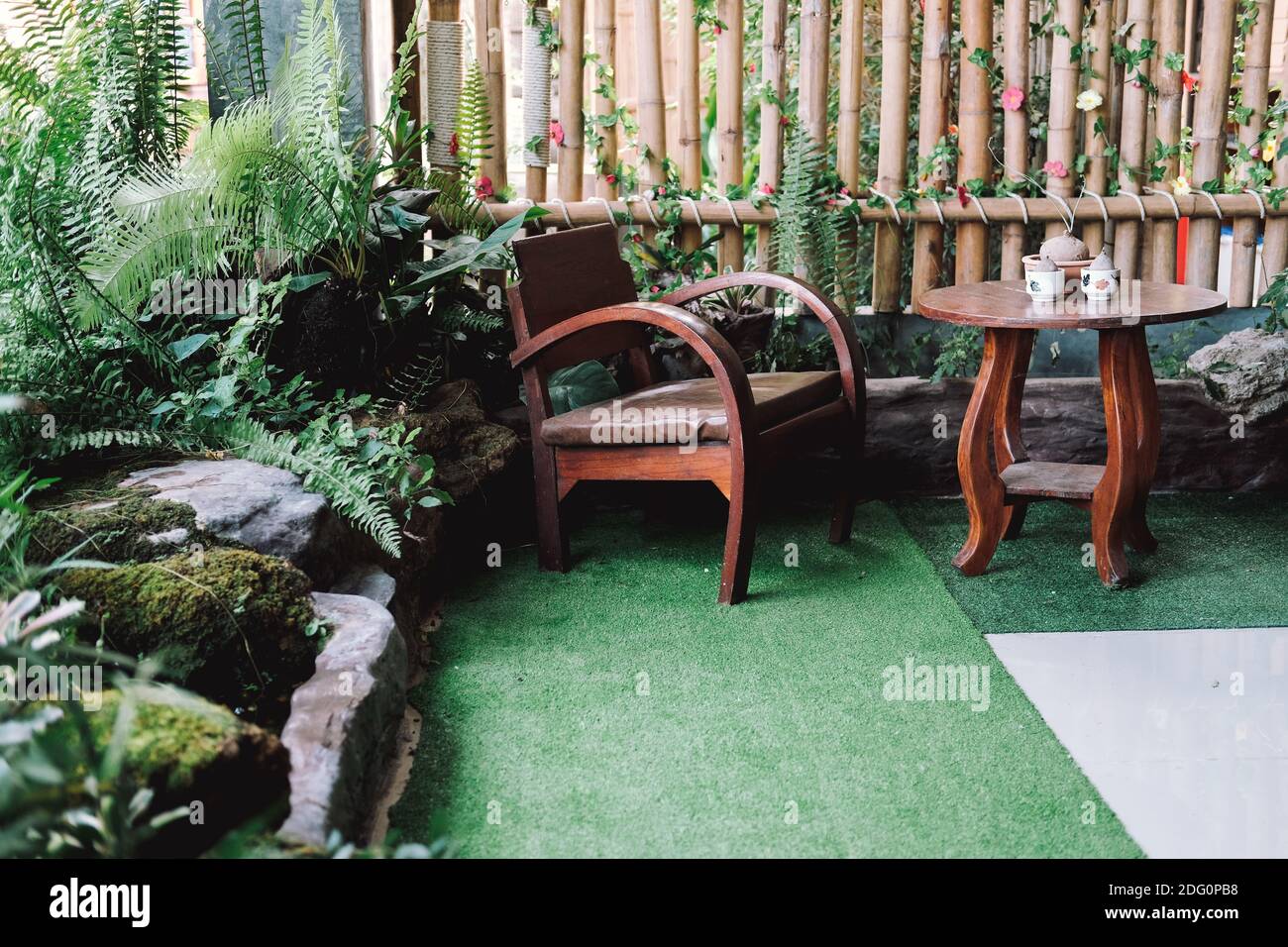 wooden chair seat for resting in garden park Stock Photo - Alamy