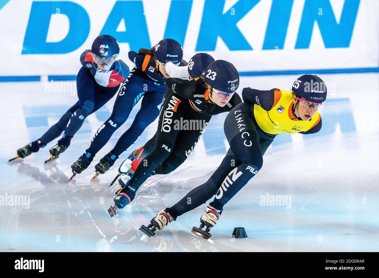Anne floor otter hi-res stock photography and images - Alamy