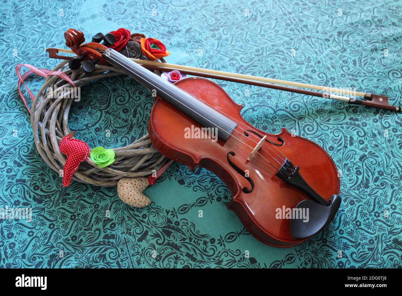 violin romantic musical instrument Stock Photo - Alamy
