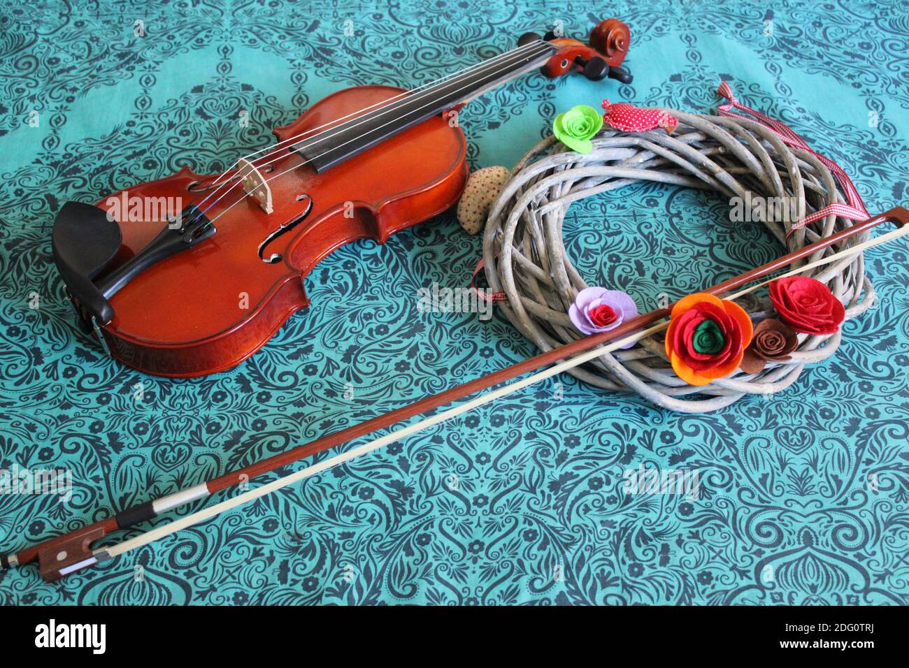 violin romantic musical instrument Stock Photo - Alamy