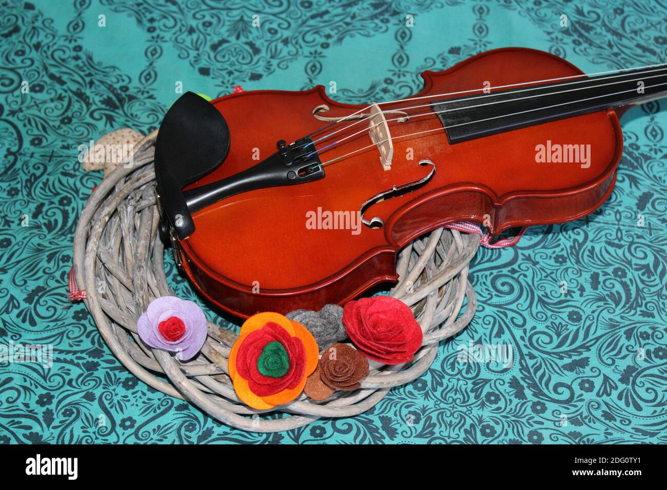 violin romantic musical instrument Stock Photo - Alamy