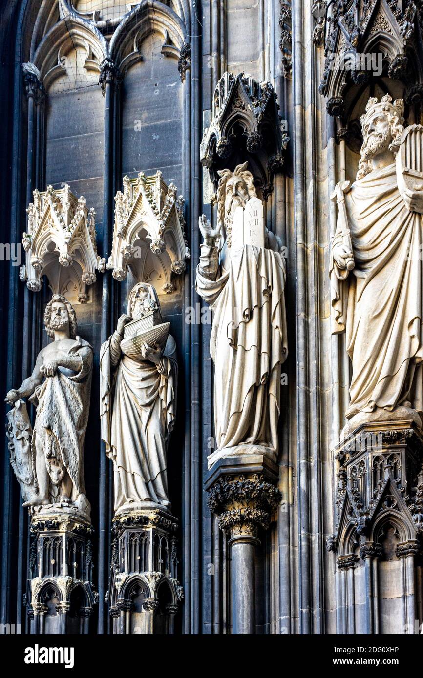 A vertical shot of exterior statue details of a historical ancient ...