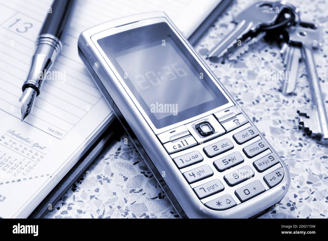 Mobile graphics hi-res stock photography and images - Alamy