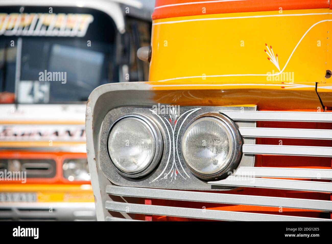 Yellow historic vintage bus malta hi-res stock photography and images ...