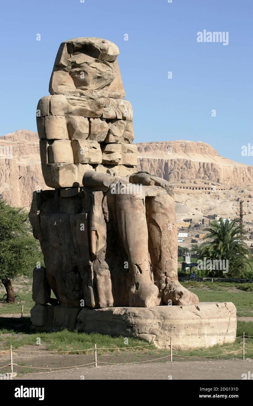COLOSSI OF MEMNON, EGYPT Stock Photo - Alamy