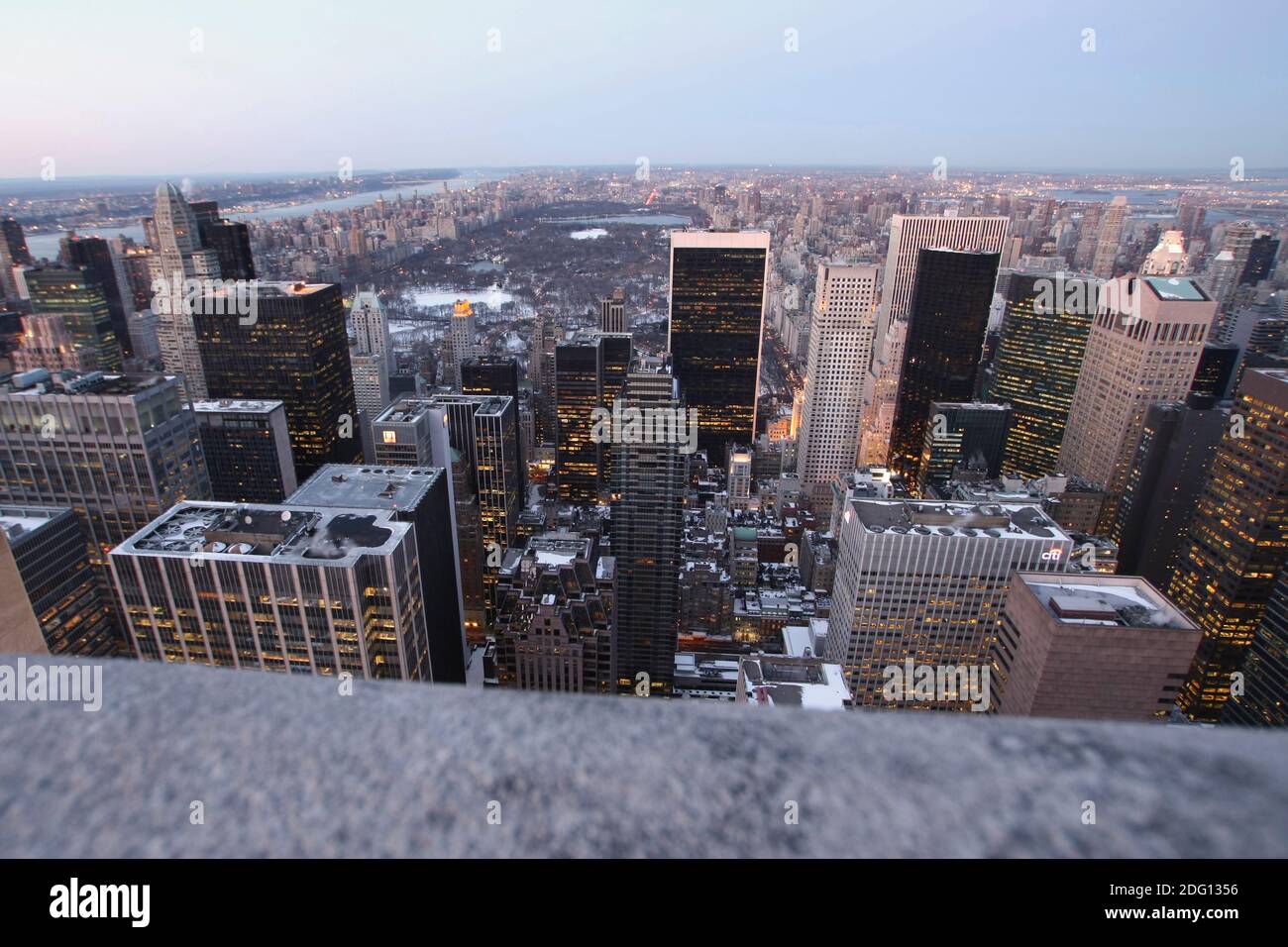 Rockefeller center new york city hi-res stock photography and images ...