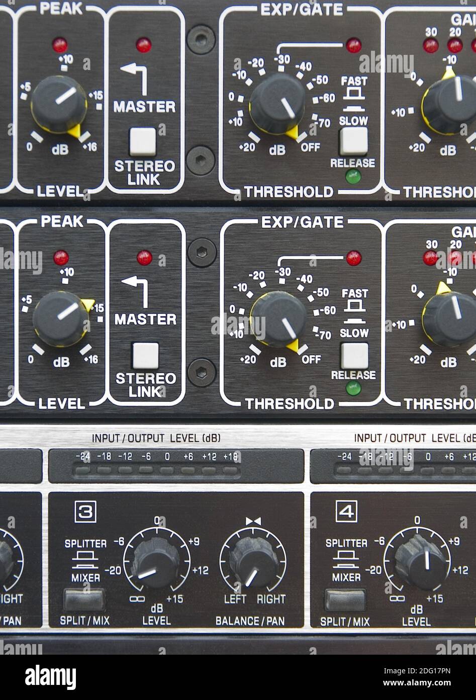 Signal amplifier hi-res stock photography and images - Alamy