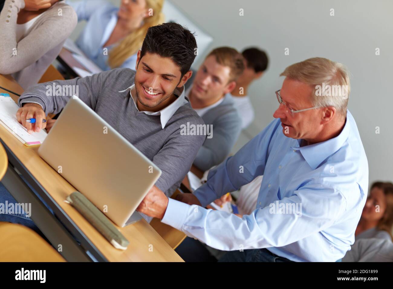 Team supervision hi-res stock photography and images - Alamy