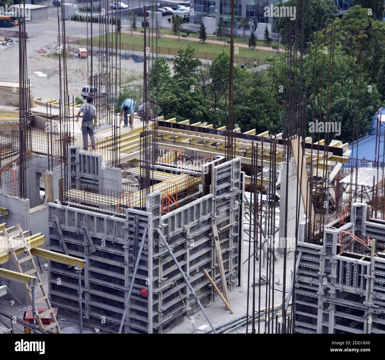 Mansion construction hi-res stock photography and images - Alamy