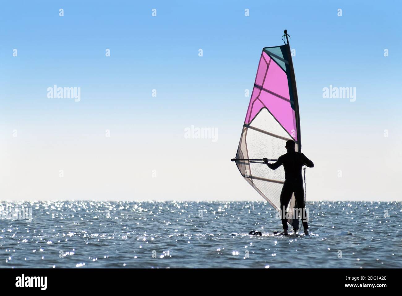 Pink windsurf hi-res stock photography and images - Alamy