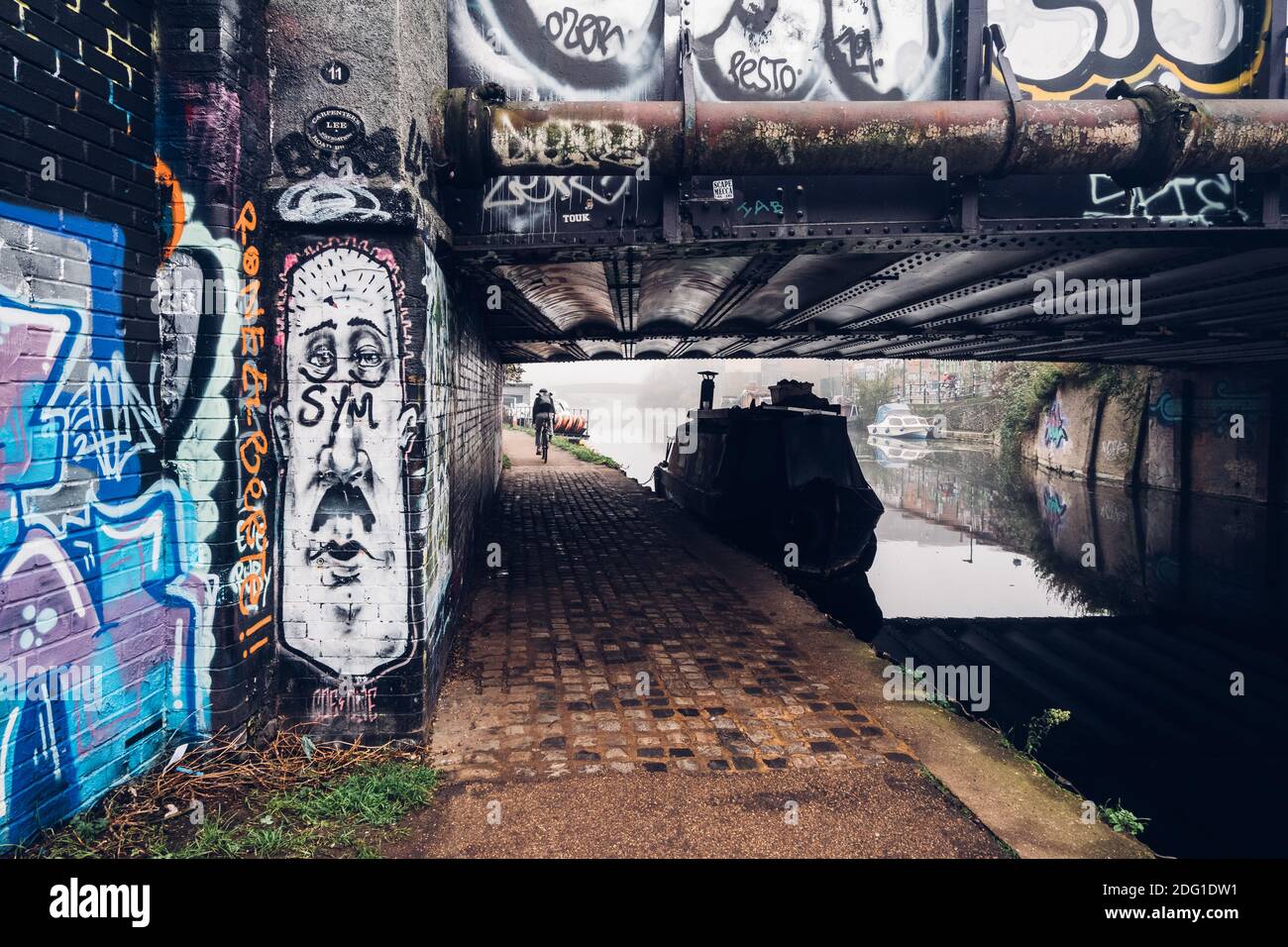 A bridge on the River Lea Navigation canal, Hackney Wick, East London ...