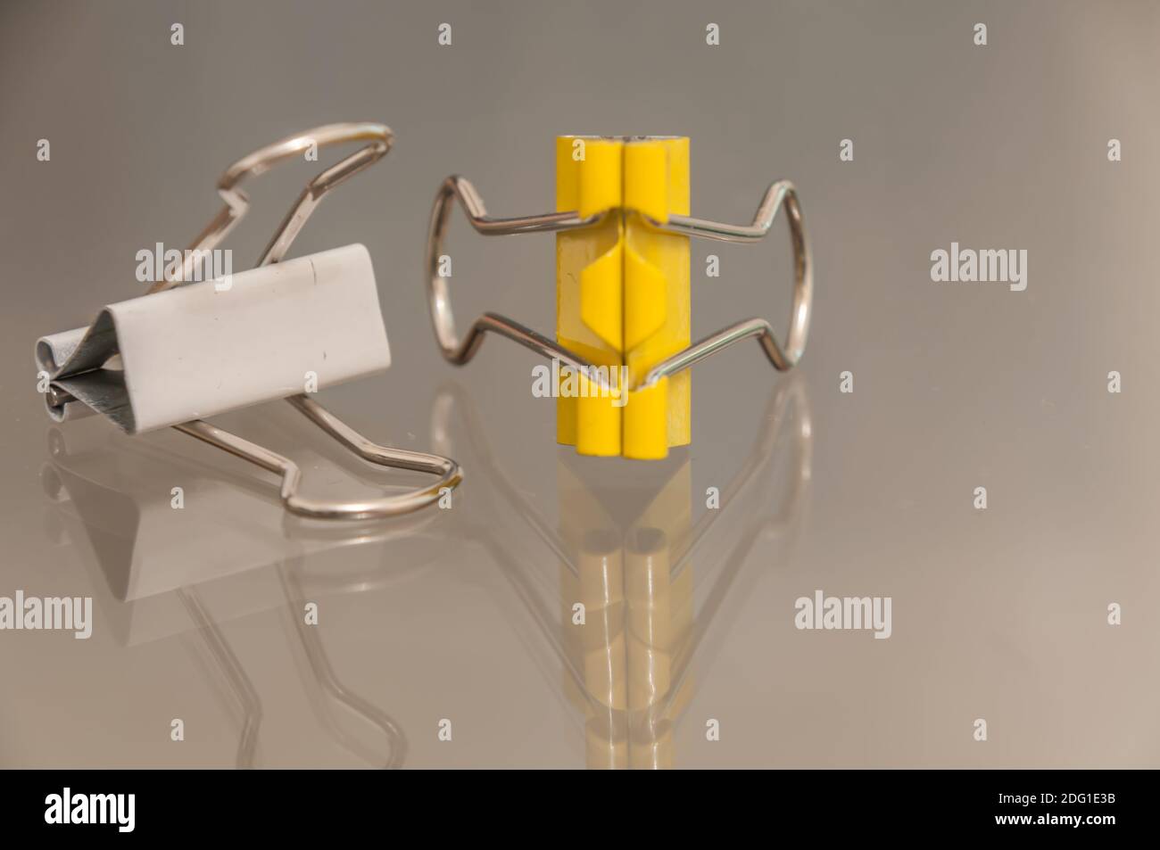 metallic paper clips isolated on white background Stock Photo - Alamy