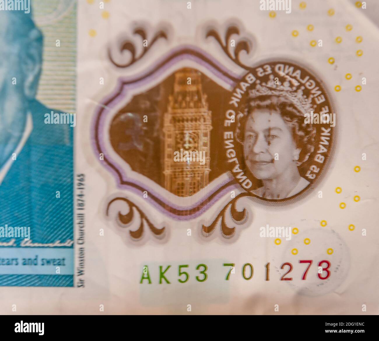 Queen elizabeth on banknote hi-res stock photography and images - Alamy
