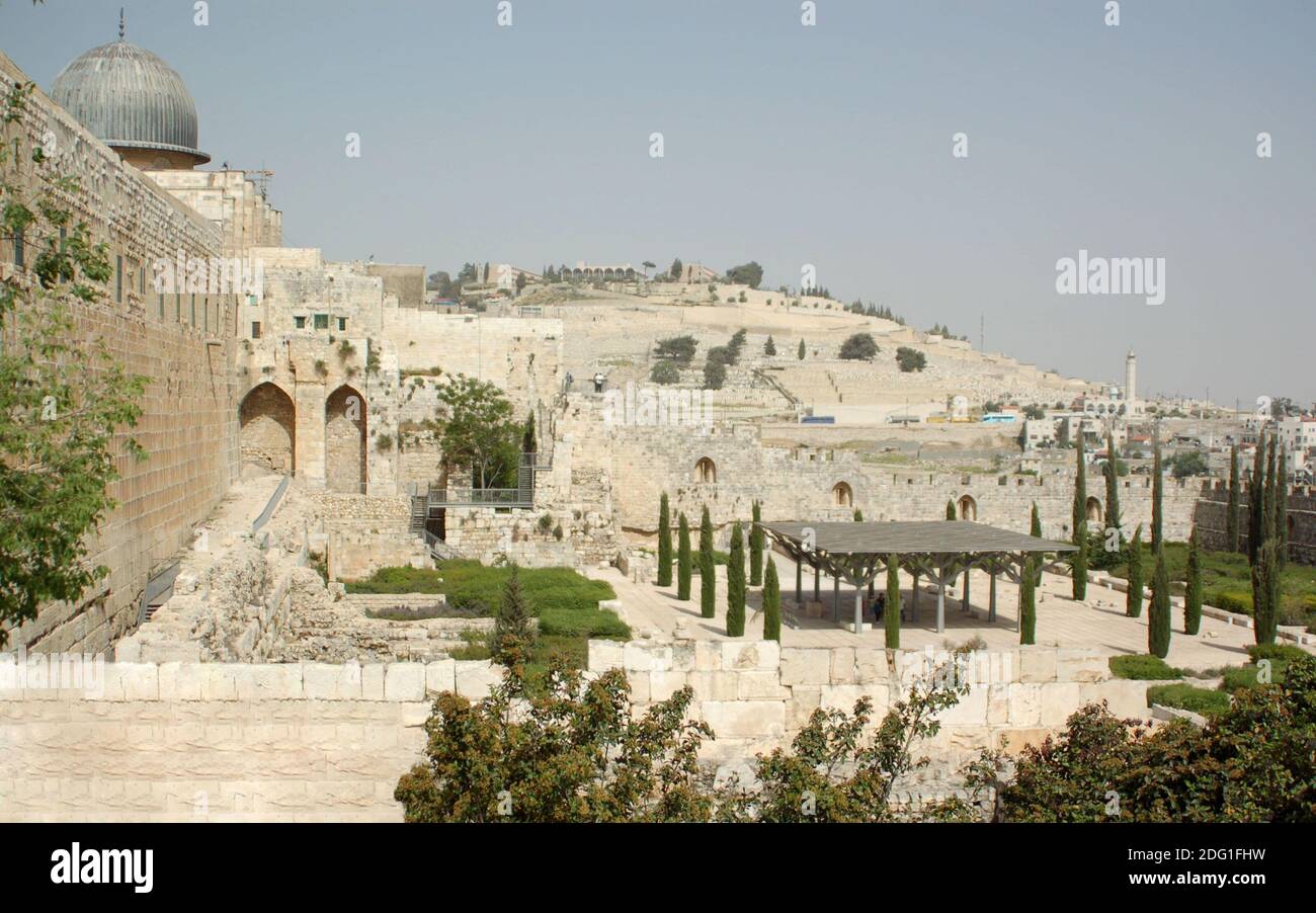 Jerusalem churches hi-res stock photography and images - Alamy