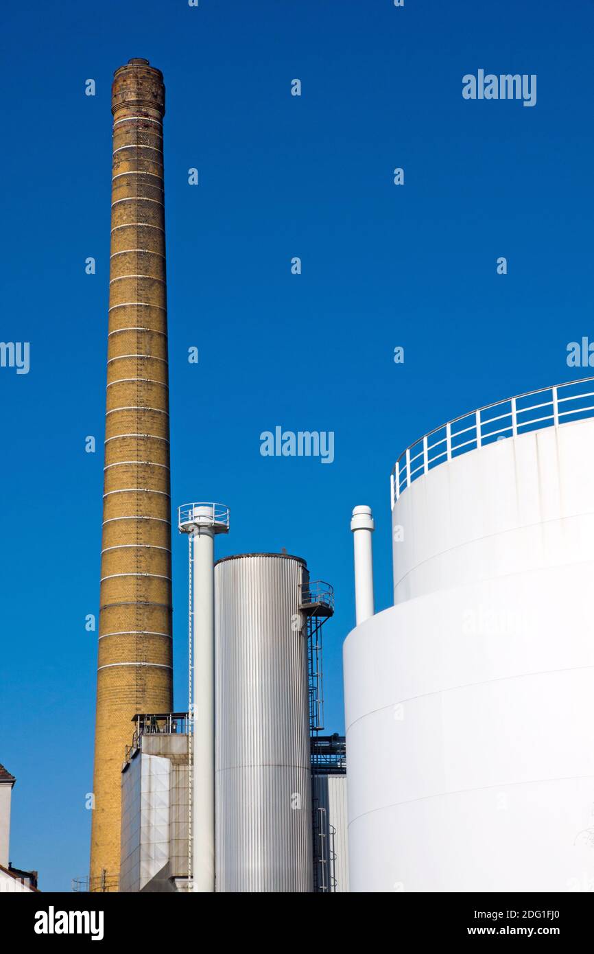 Industrial smokestack hi-res stock photography and images - Alamy