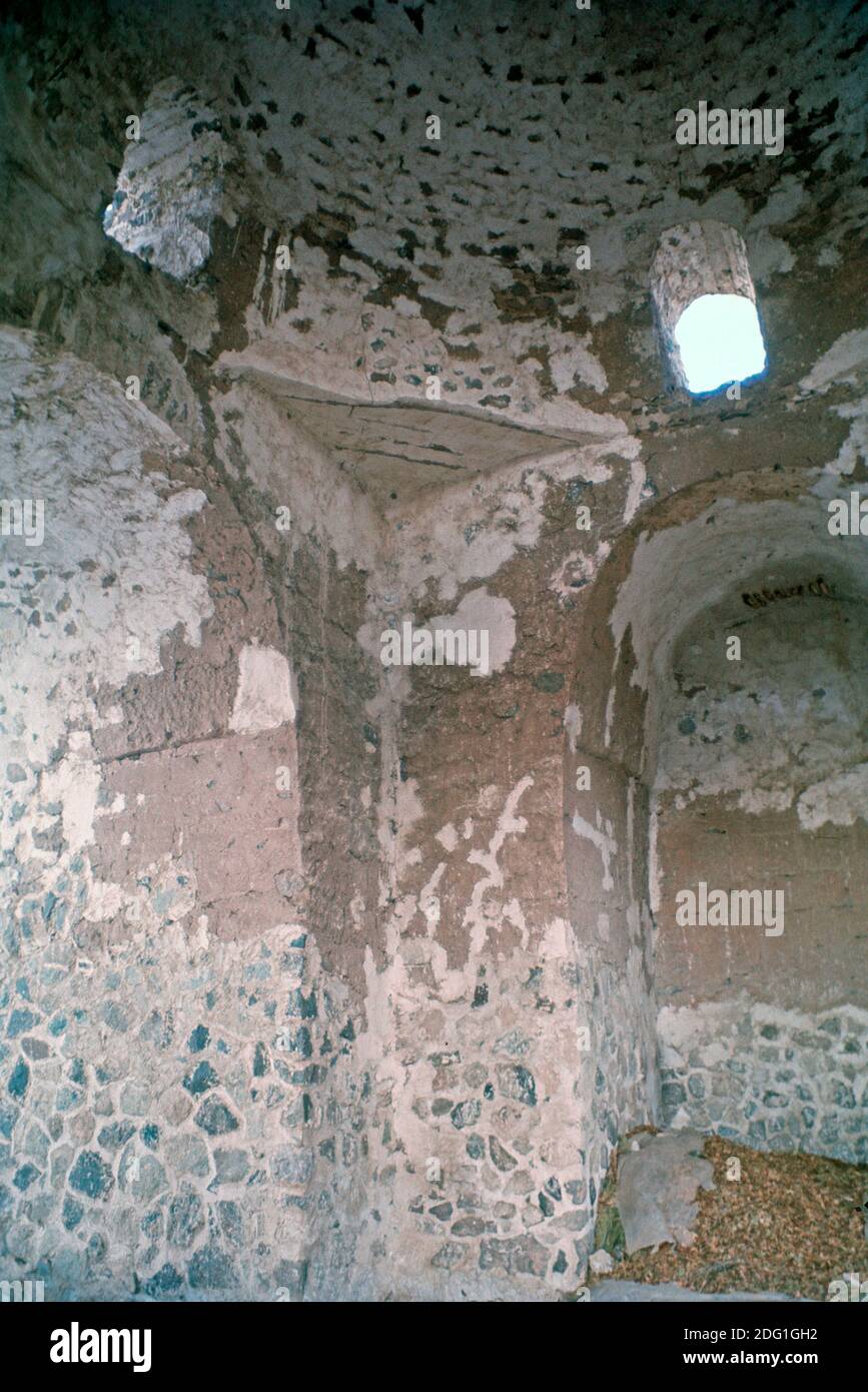 corbeled zone of transition, Bazeh Khur Parthian chahartaq Fire Temple ...