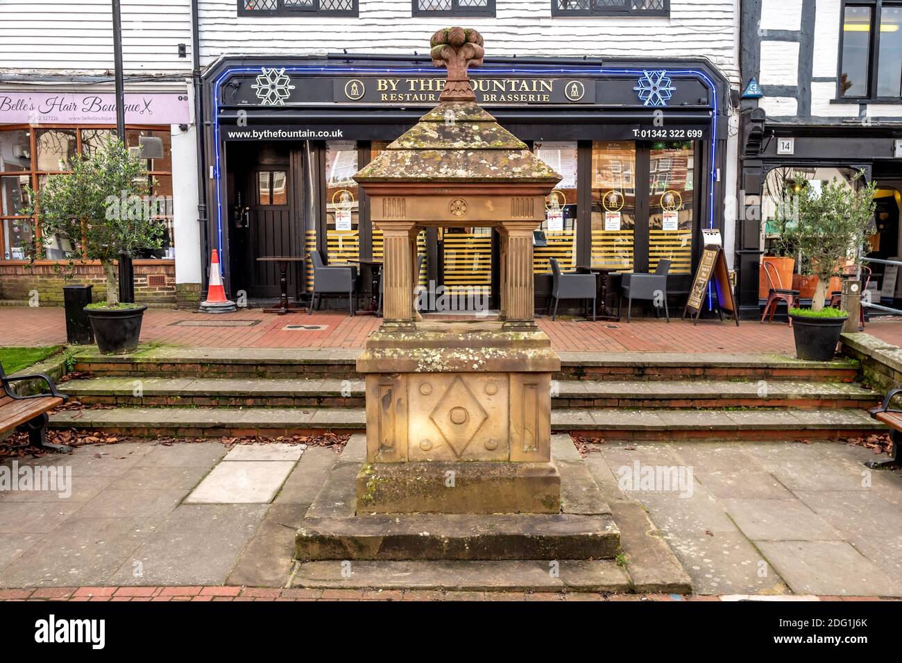 East Grinstead, December 2nd 2020: The old drinking fountain on the ...