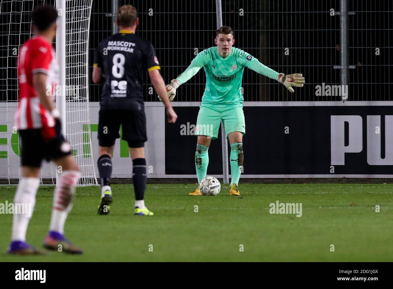 EINDHOVEN, NETHERLANDS - DECEMBER 5: goalkeeper Vincent Muller of Jong ...