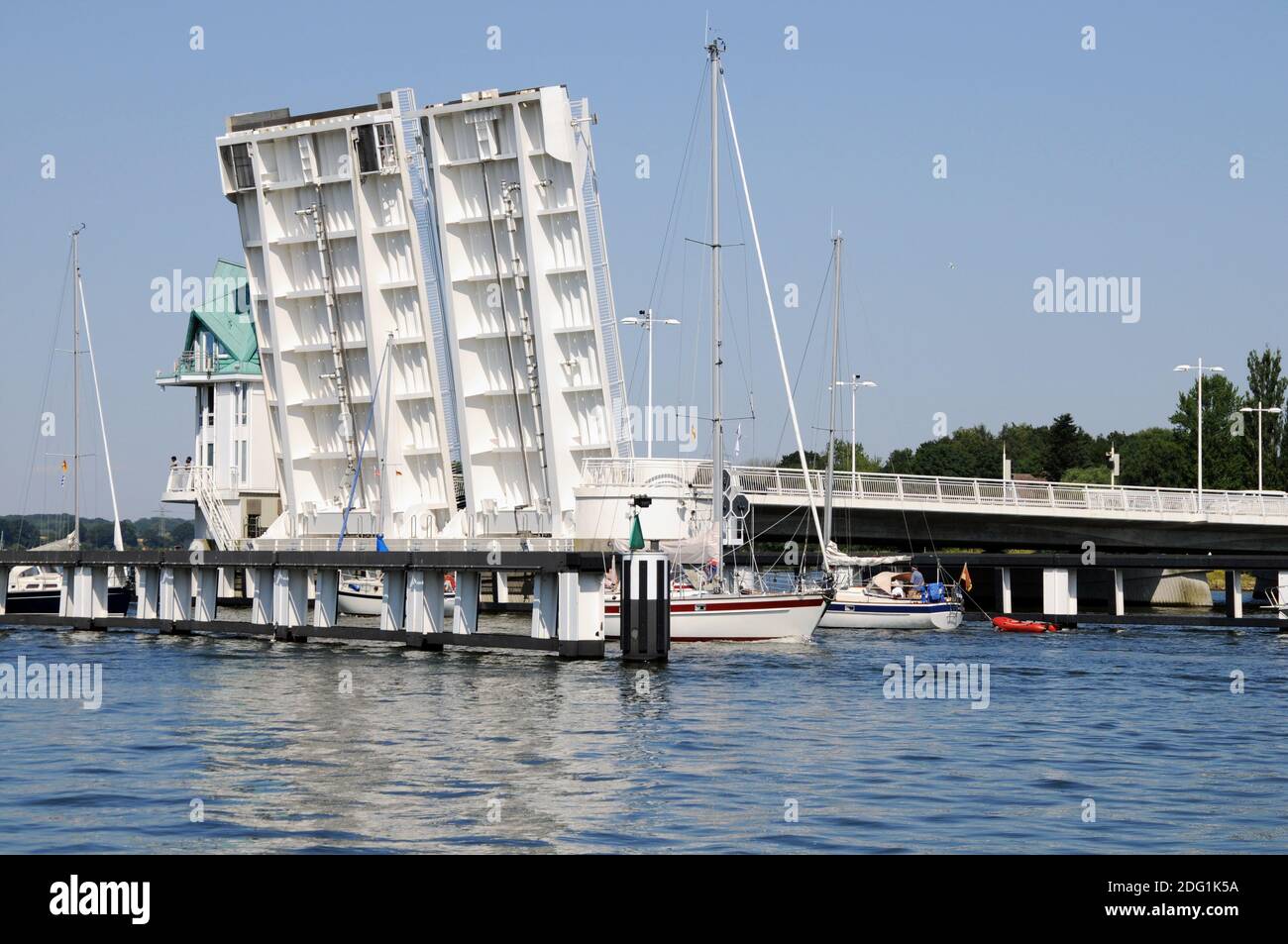 Bridge passage hi-res stock photography and images - Alamy