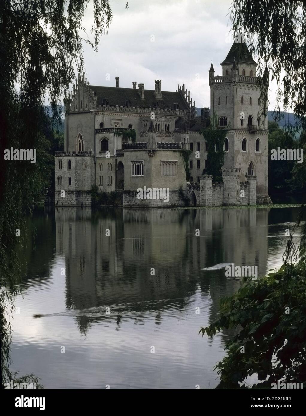 Castle anif austria hi-res stock photography and images - Alamy