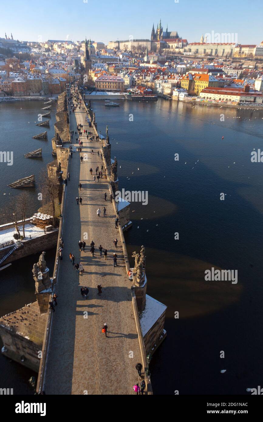 Charles Bridge Prague winter Stock Photo - Alamy