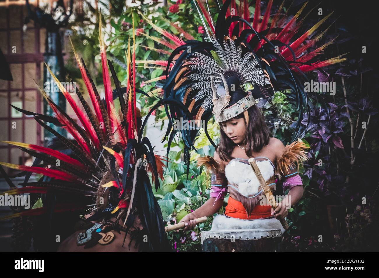 Traditional ritual of Mayan's warrior dance Stock Photo - Alamy