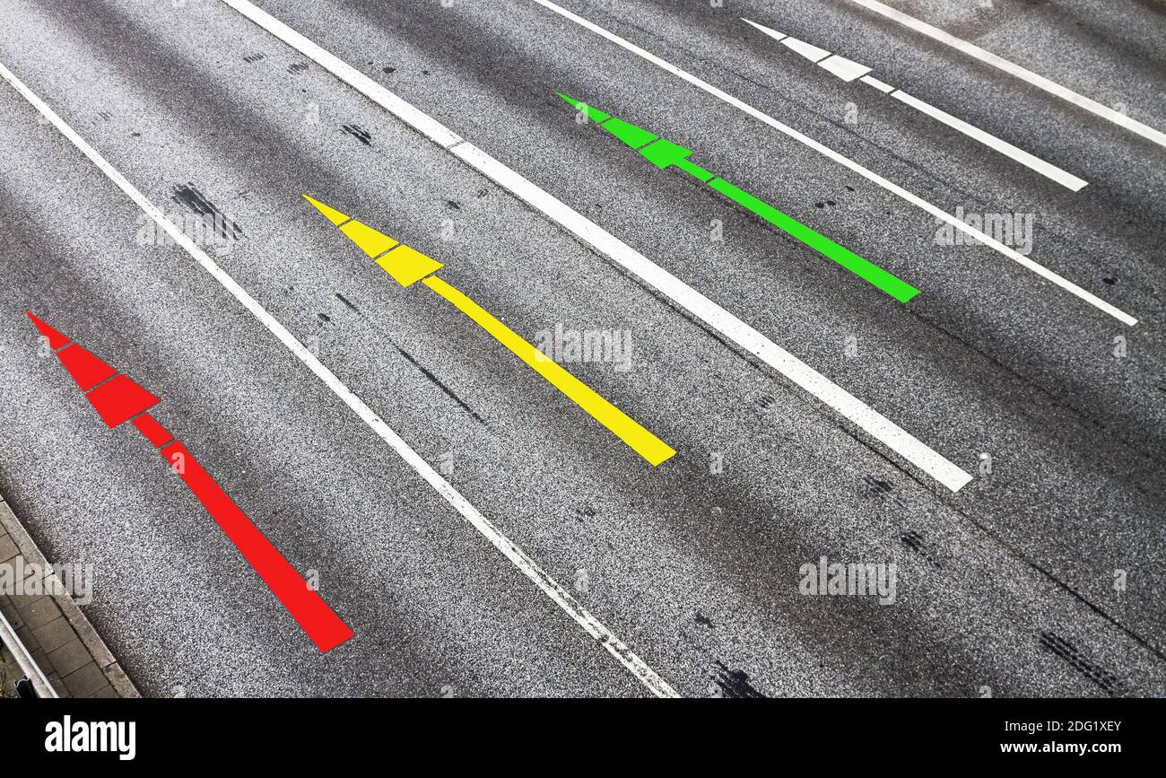 Asphalt arrows hi-res stock photography and images - Alamy