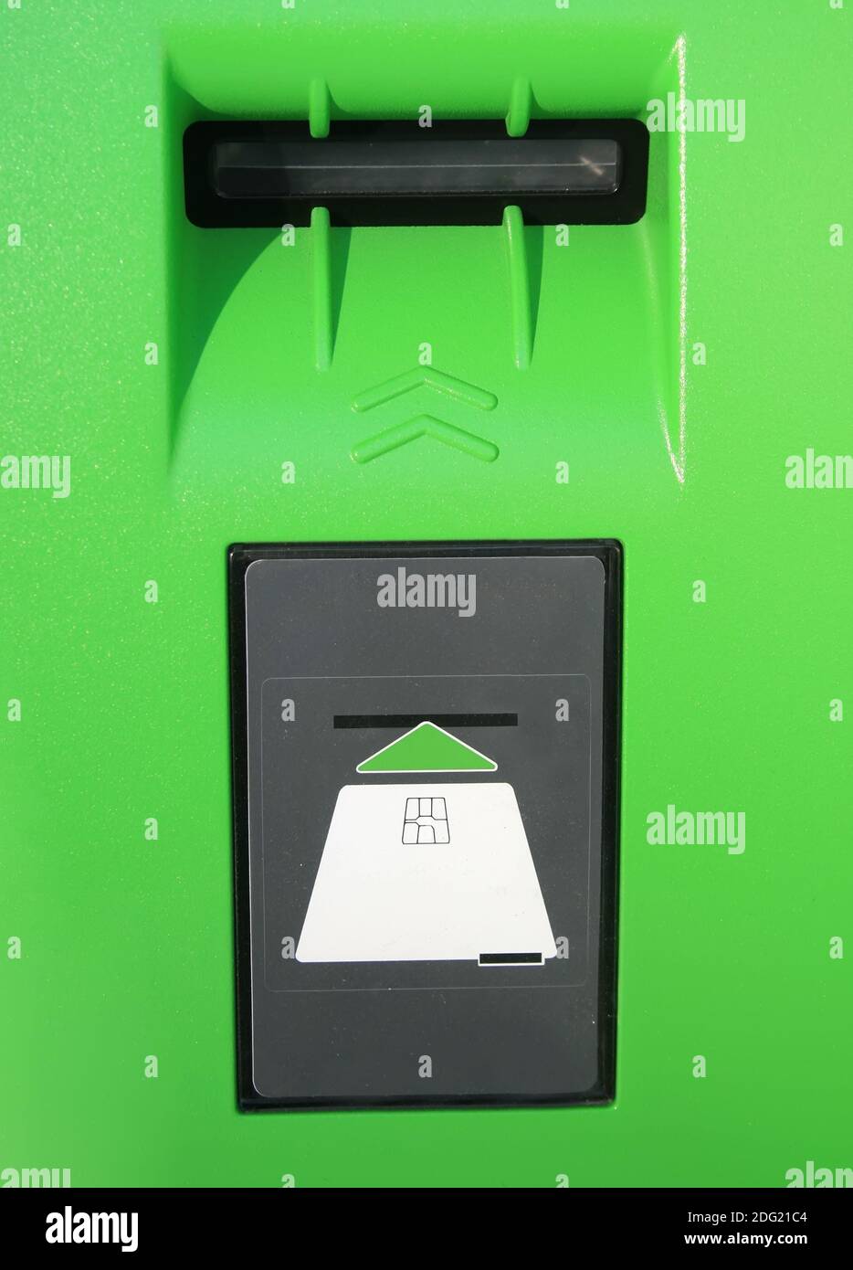 Credit card shape hi-res stock photography and images - Alamy