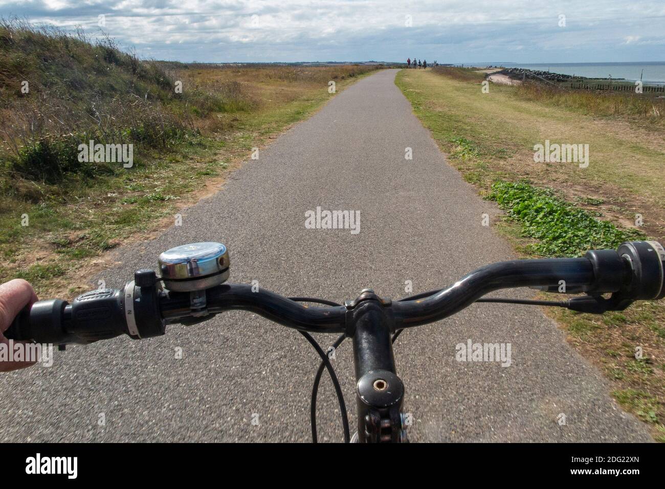 Empty cyclist lane hi-res stock photography and images - Alamy