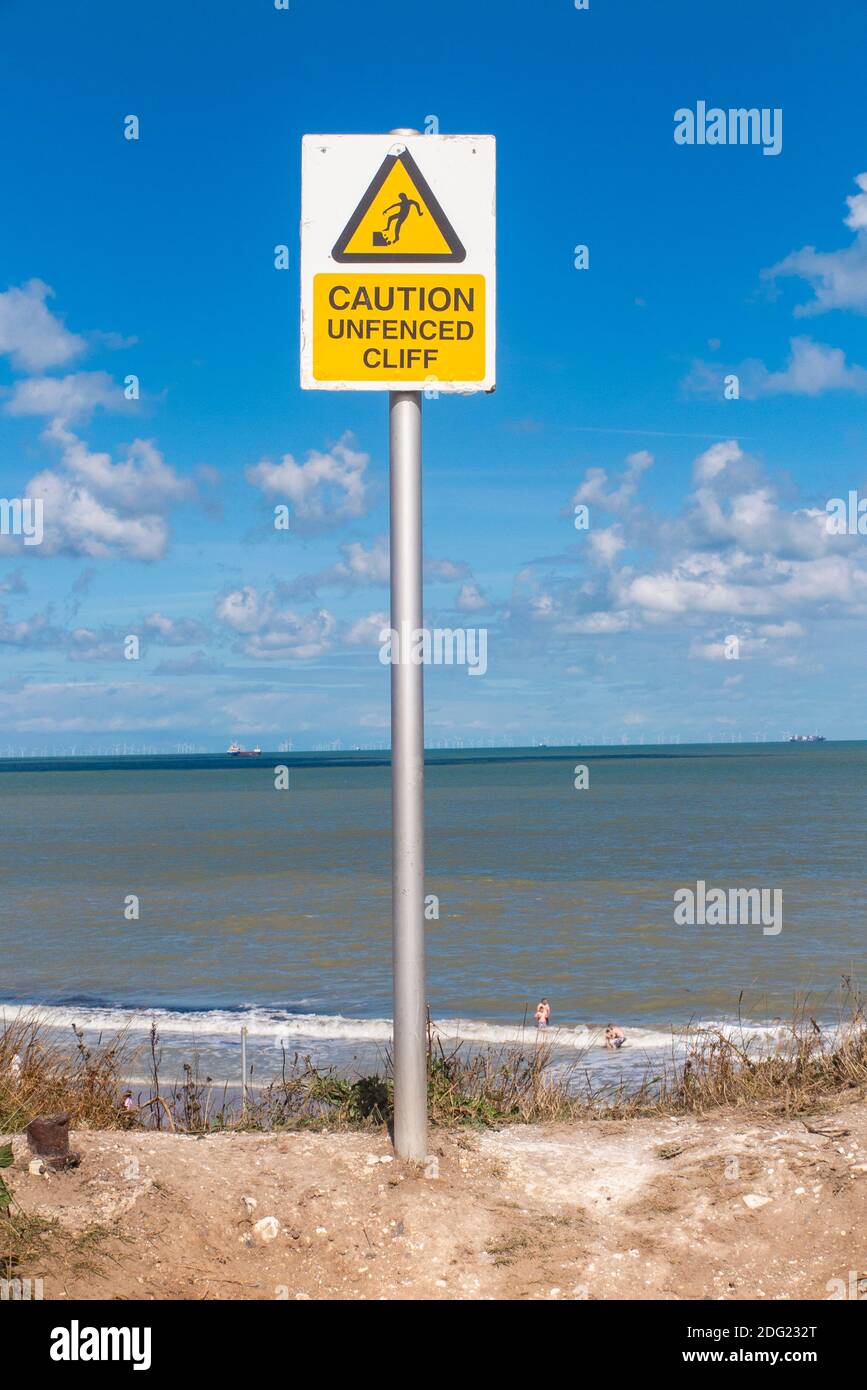 Signage near cliffs hi-res stock photography and images - Alamy