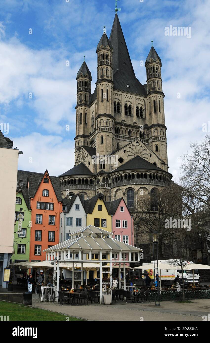 Gr martin hi-res stock photography and images - Alamy