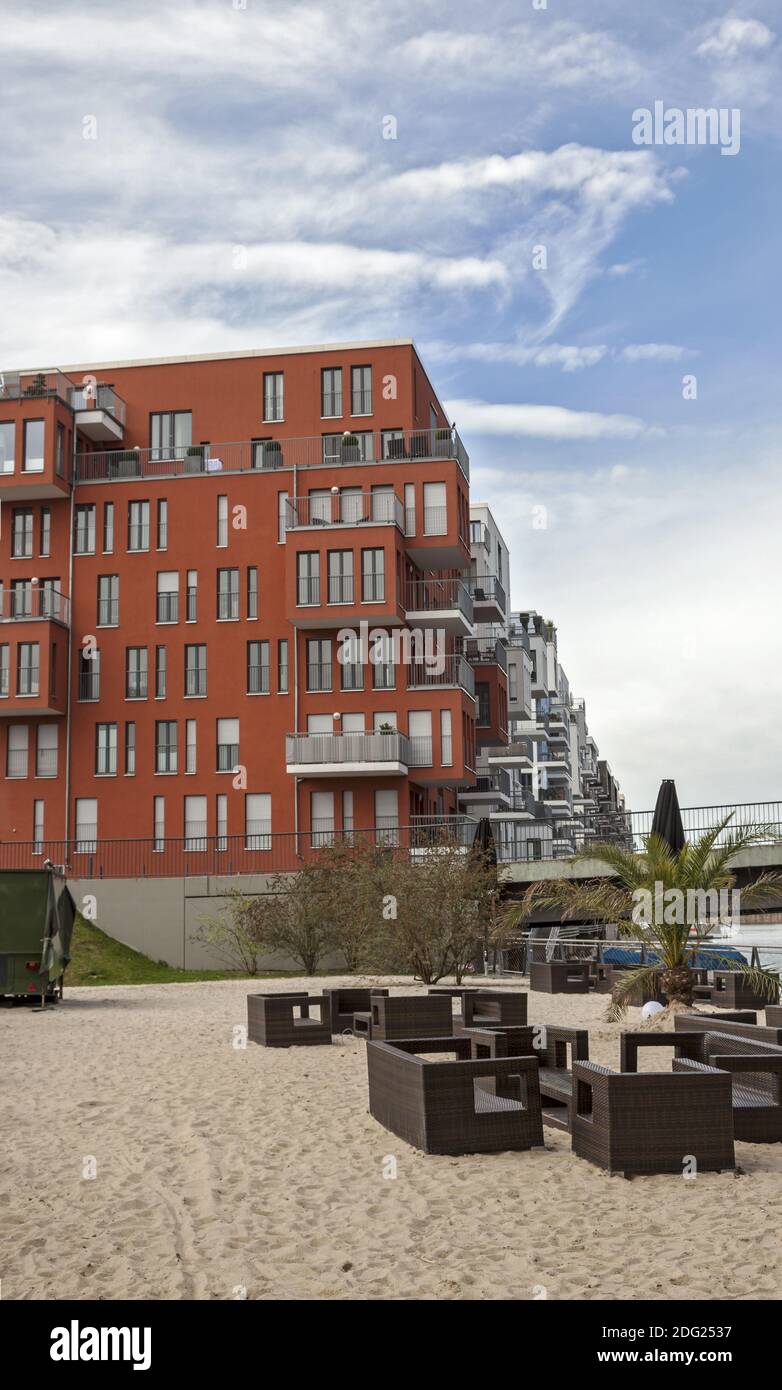 Lifestyle city hi-res stock photography and images - Alamy