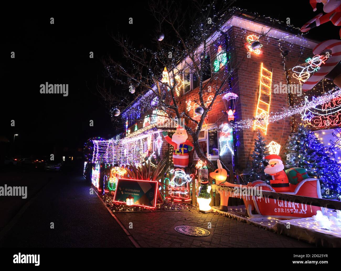 Christmas light display on a house in Saxifrage Way, Worthing Stock ...