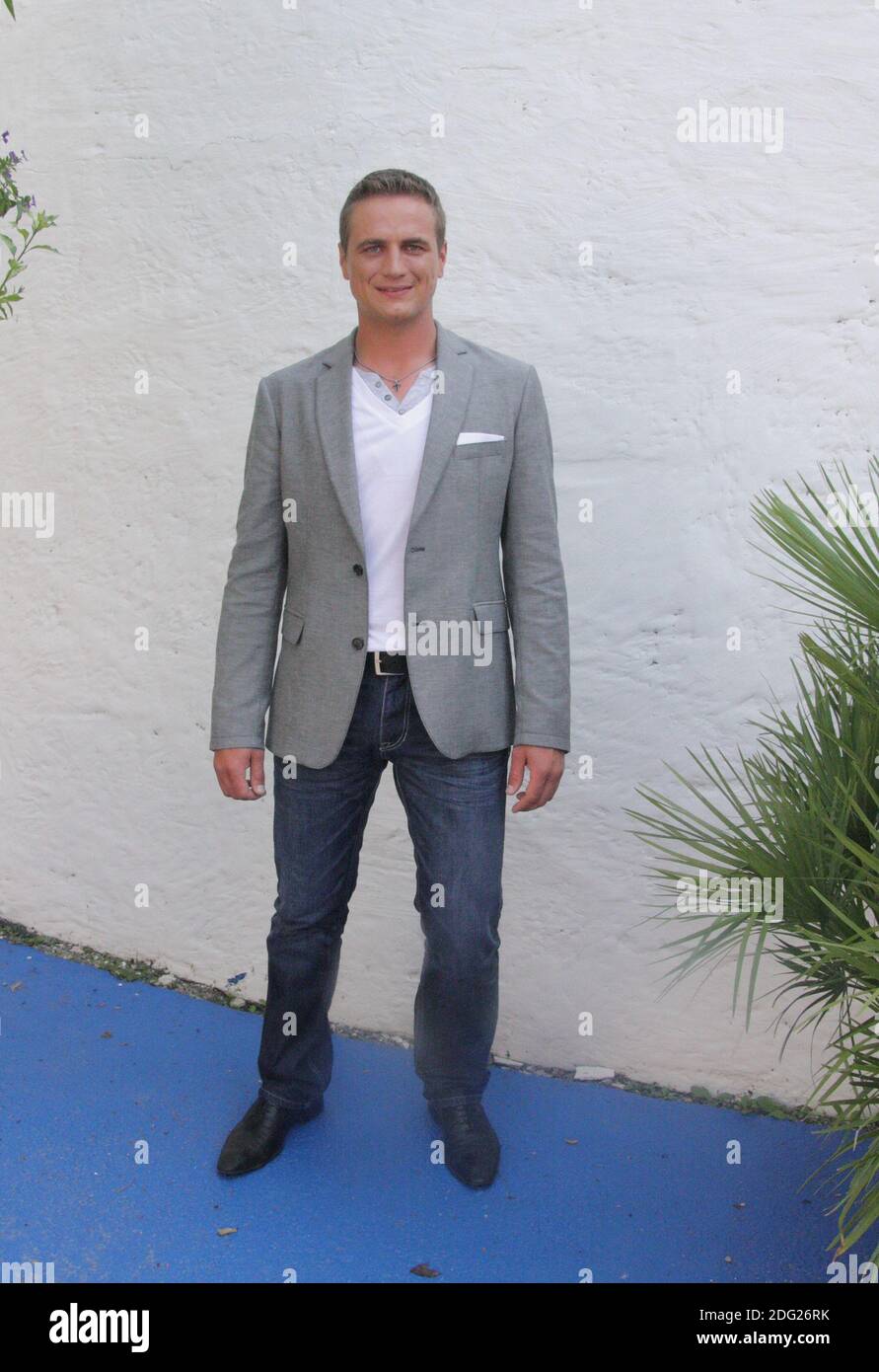 Singer Alexander Rier Stock Photo - Alamy