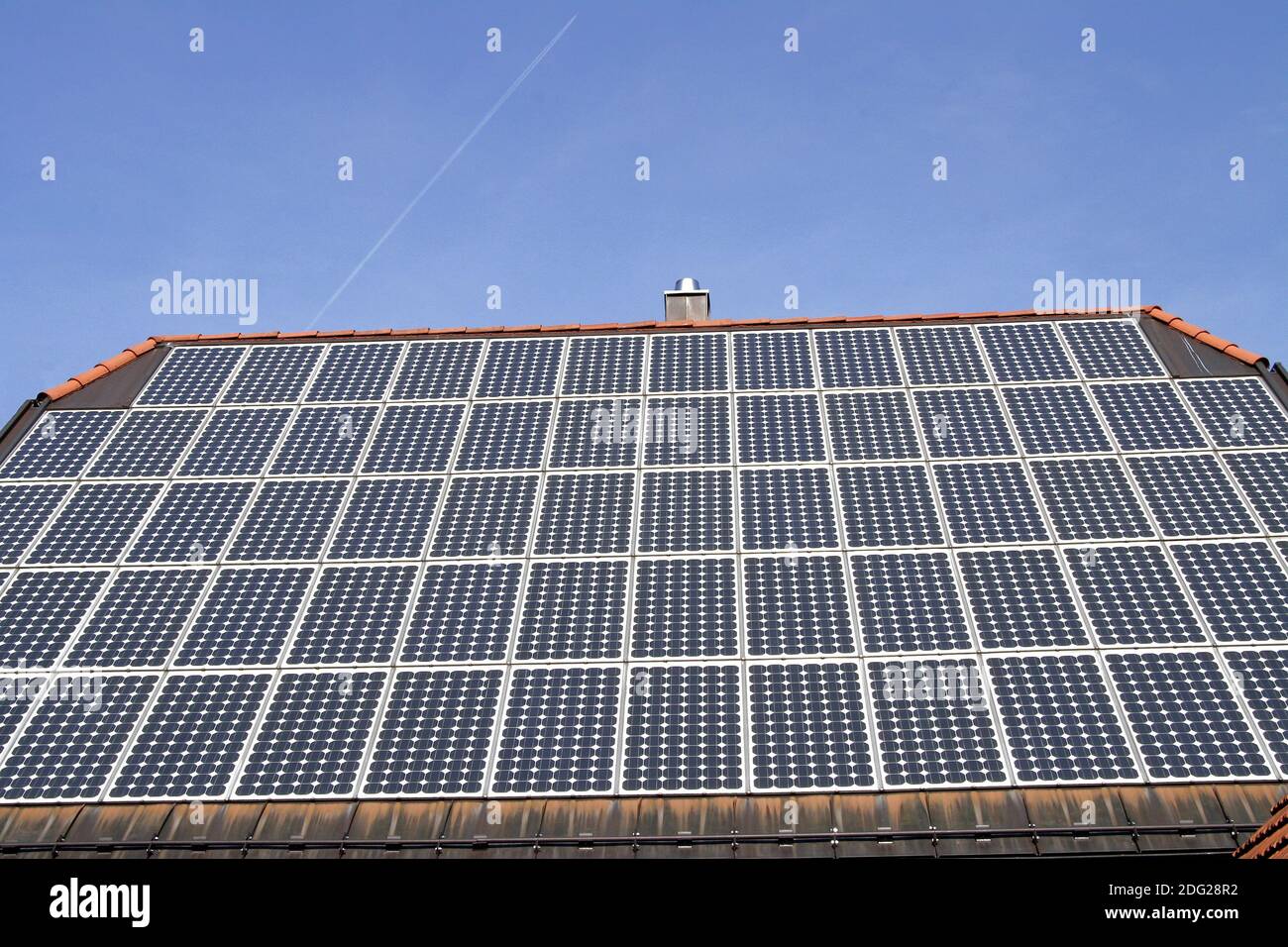 Solar collector hi-res stock photography and images - Alamy