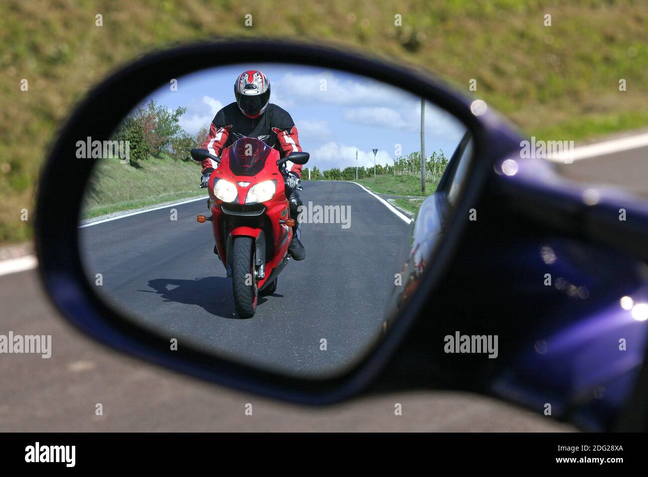 Rear mirrors hi-res stock photography and images - Alamy