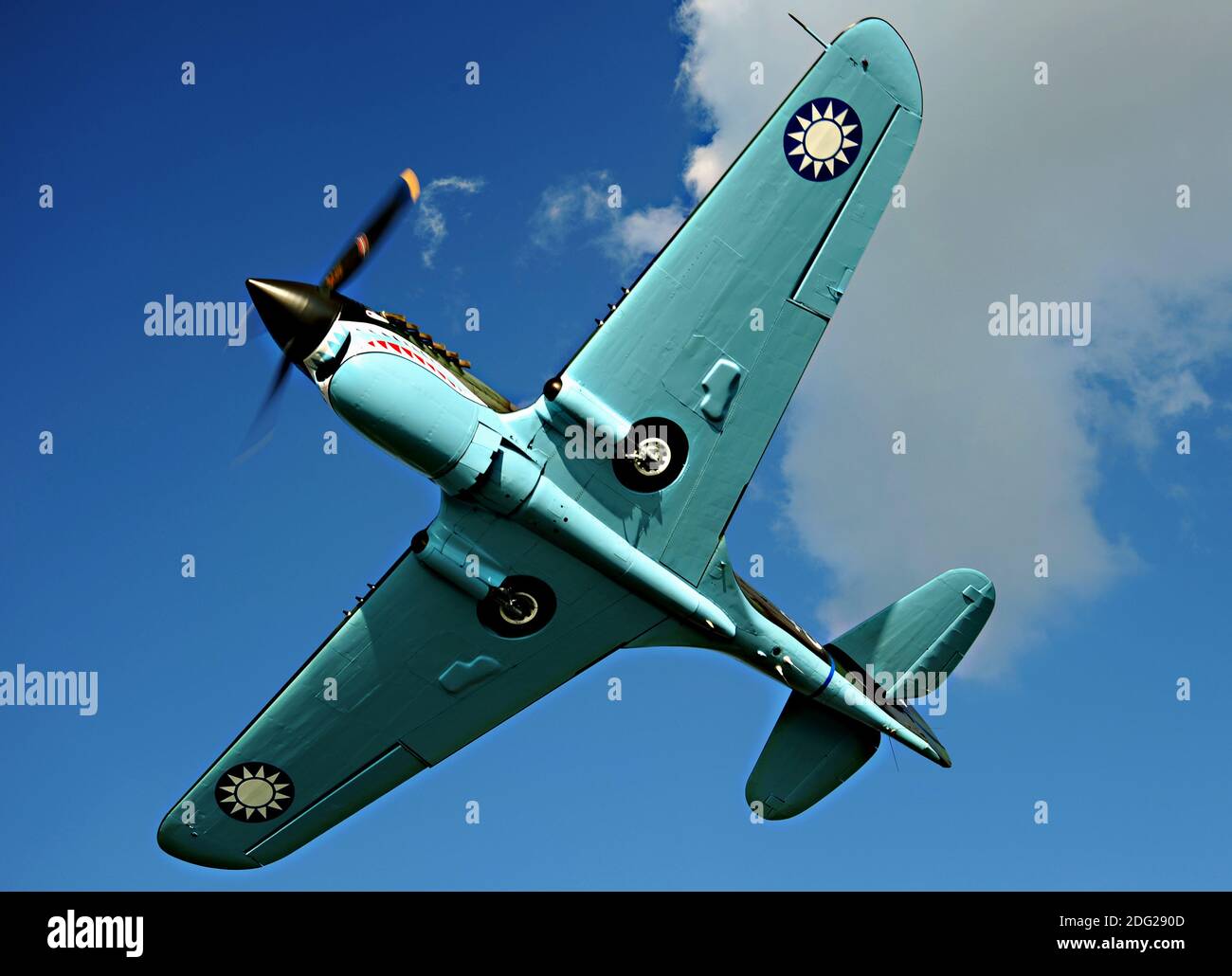 WWII Fighter, Curtiss P-40 Warhawk airplane Stock Photo - Alamy