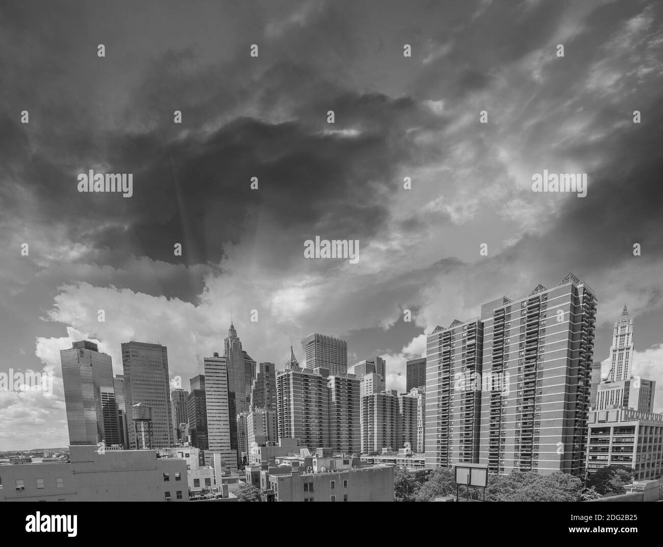 Downtown manhattan view Black and White Stock Photos & Images - Alamy